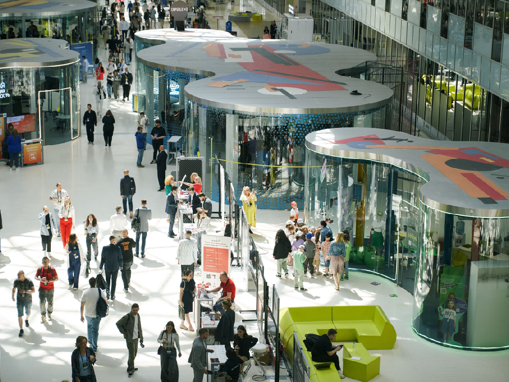 Технологическую конференцию TECH WEEK 2024 посетили свыше 3000 человек ...